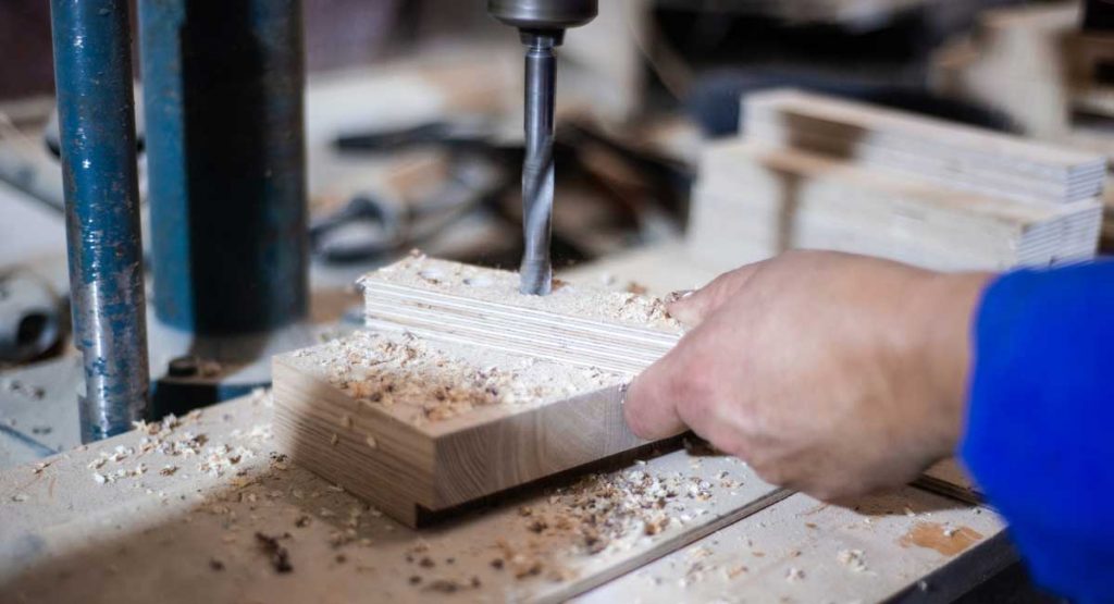 A Beginner’s Introduction to Woodturning Basics - Woodturning Tips