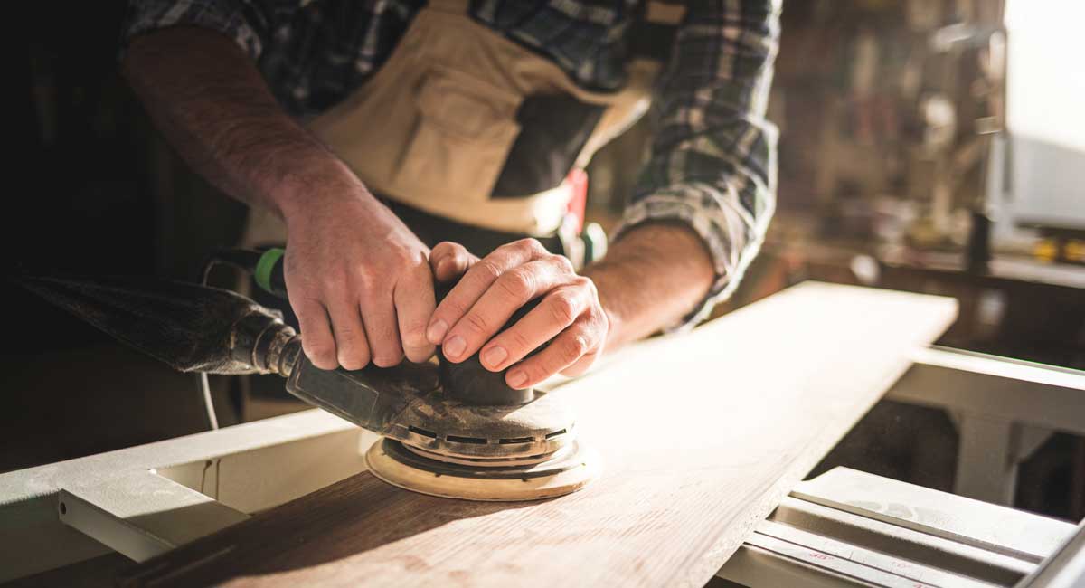 Essential Woodworking Tools For Your Workshop - Woodturning Tips